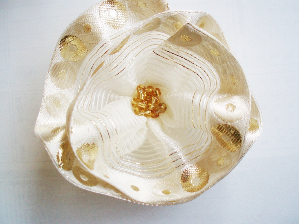 White-ivory-golden Flowers Handmade Appliques Embellishments(4 Pcs) on ...